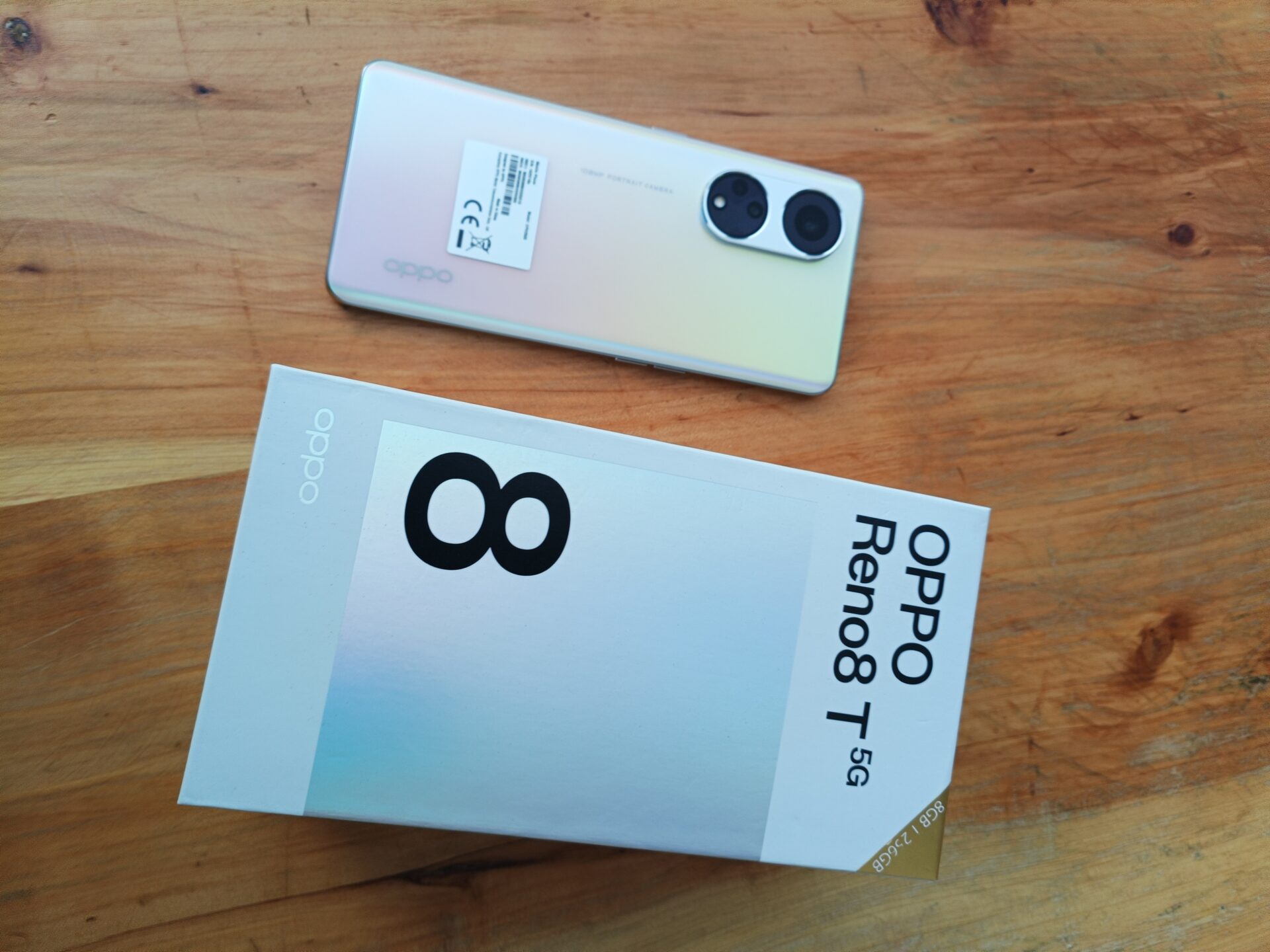 OPPO Reno 8T 5G Unboxing and First Impressions